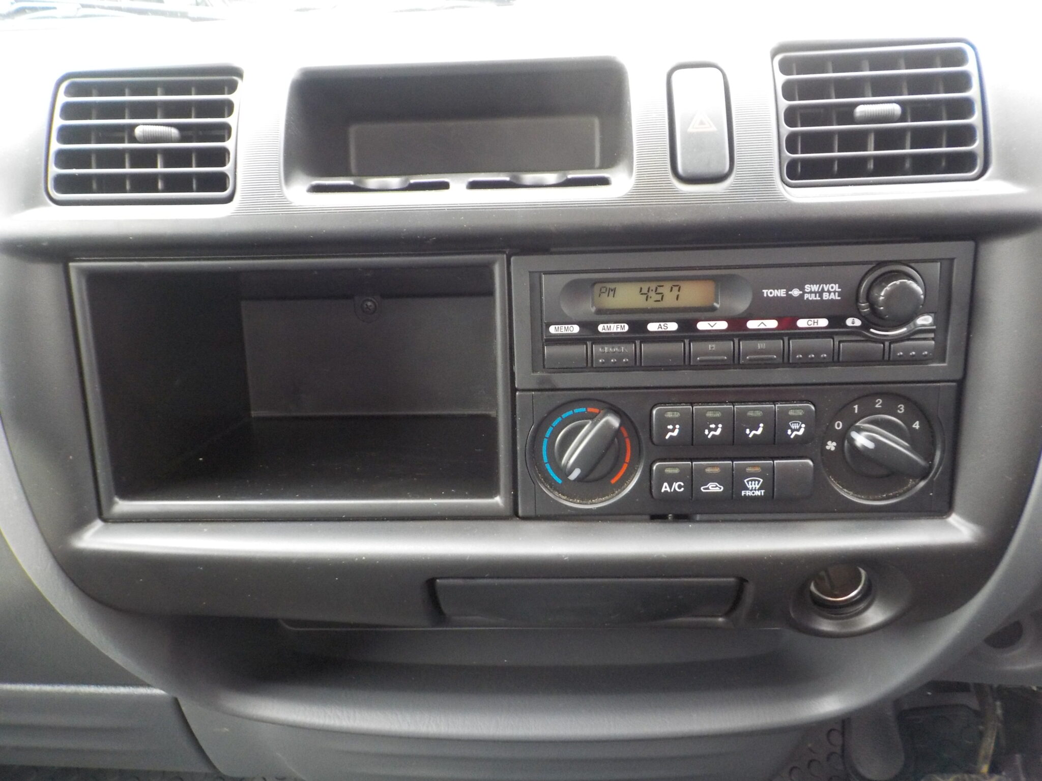 R1年 ボンゴ4WD 新品タツノ950Lタンクローリー | オートガレージタカハシ